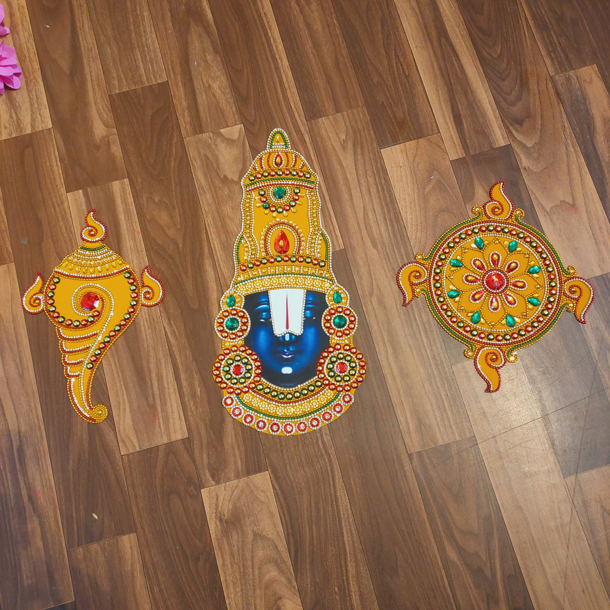 Kundan Naamam Set!!! – KairaGiftWorld