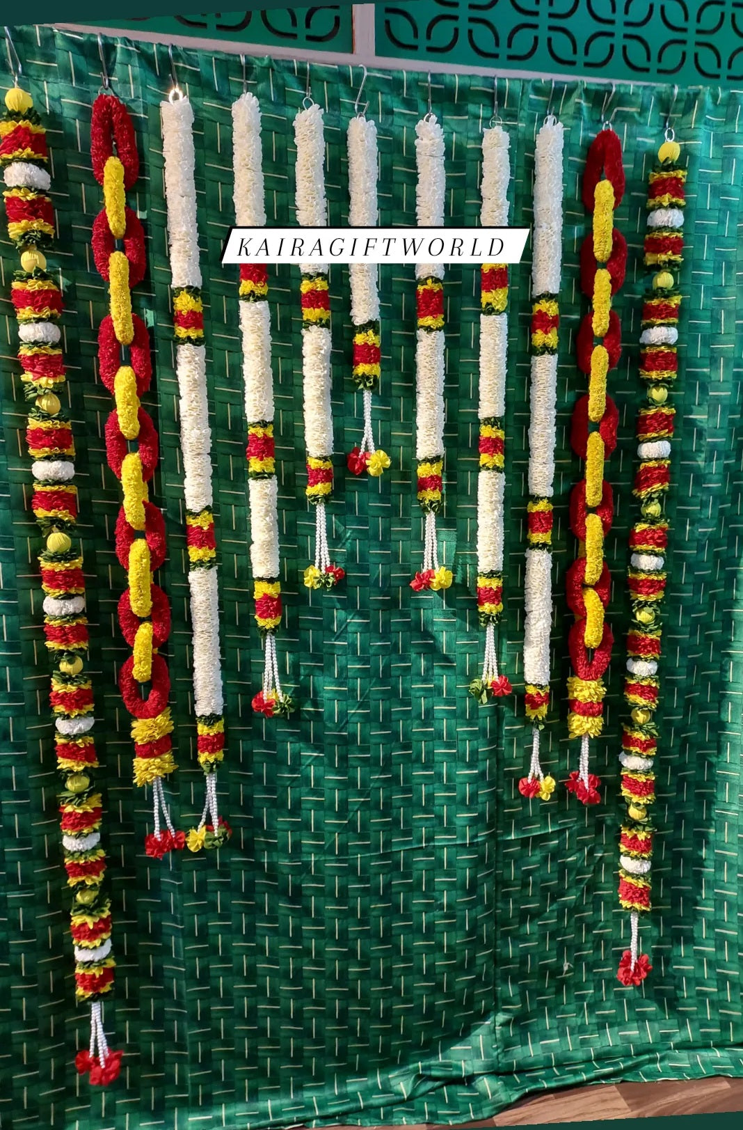 Backdrop Garlands Set of 11 - Big Size – KairaGiftWorld
