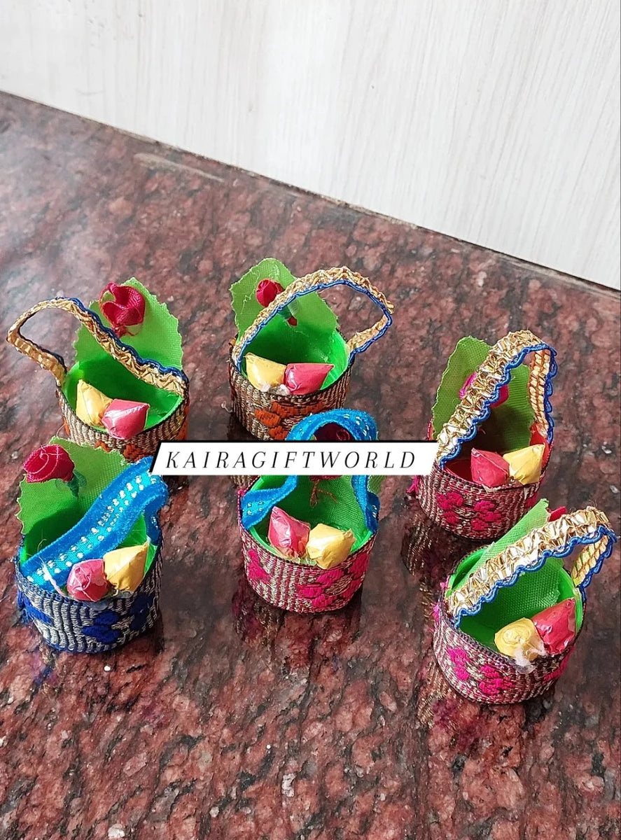 Basket Pasupu Kumkum Packet – KairaGiftWorld